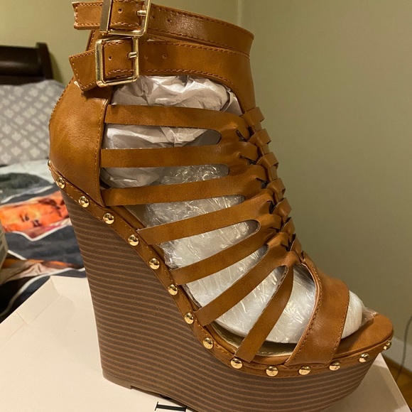 JustFab | Shoes | Cognac Justfab Wedges Size 8 | Poshmark